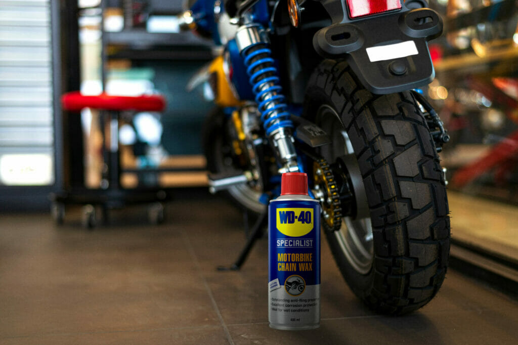 WD-40 Motorbike Chain Wax | Lubricates & Protects Chains